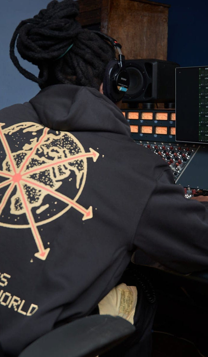 Kicks Kenya [KENYA'S NO. 1 SNEAKER STORE]